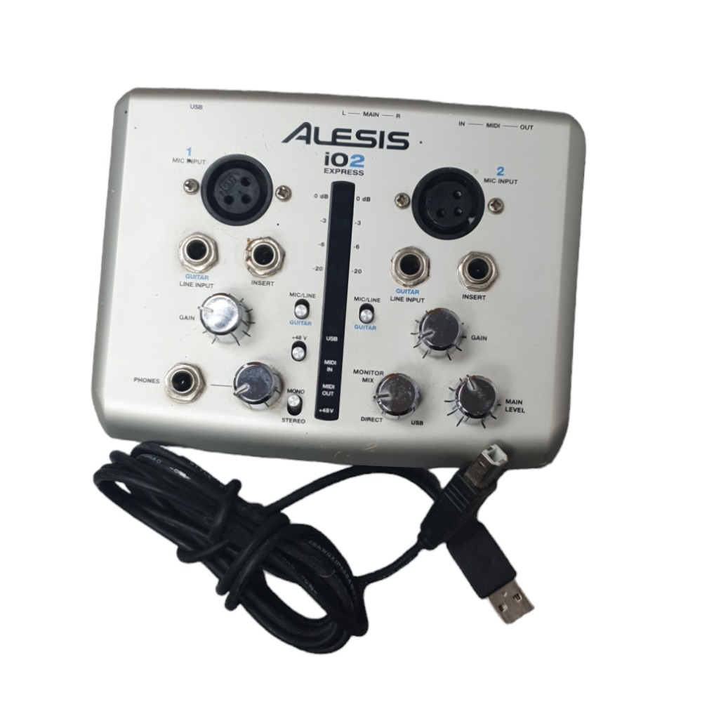 Pre-owned Alesis io2 Express 24 Bit USB Recording Interface - Own4Less